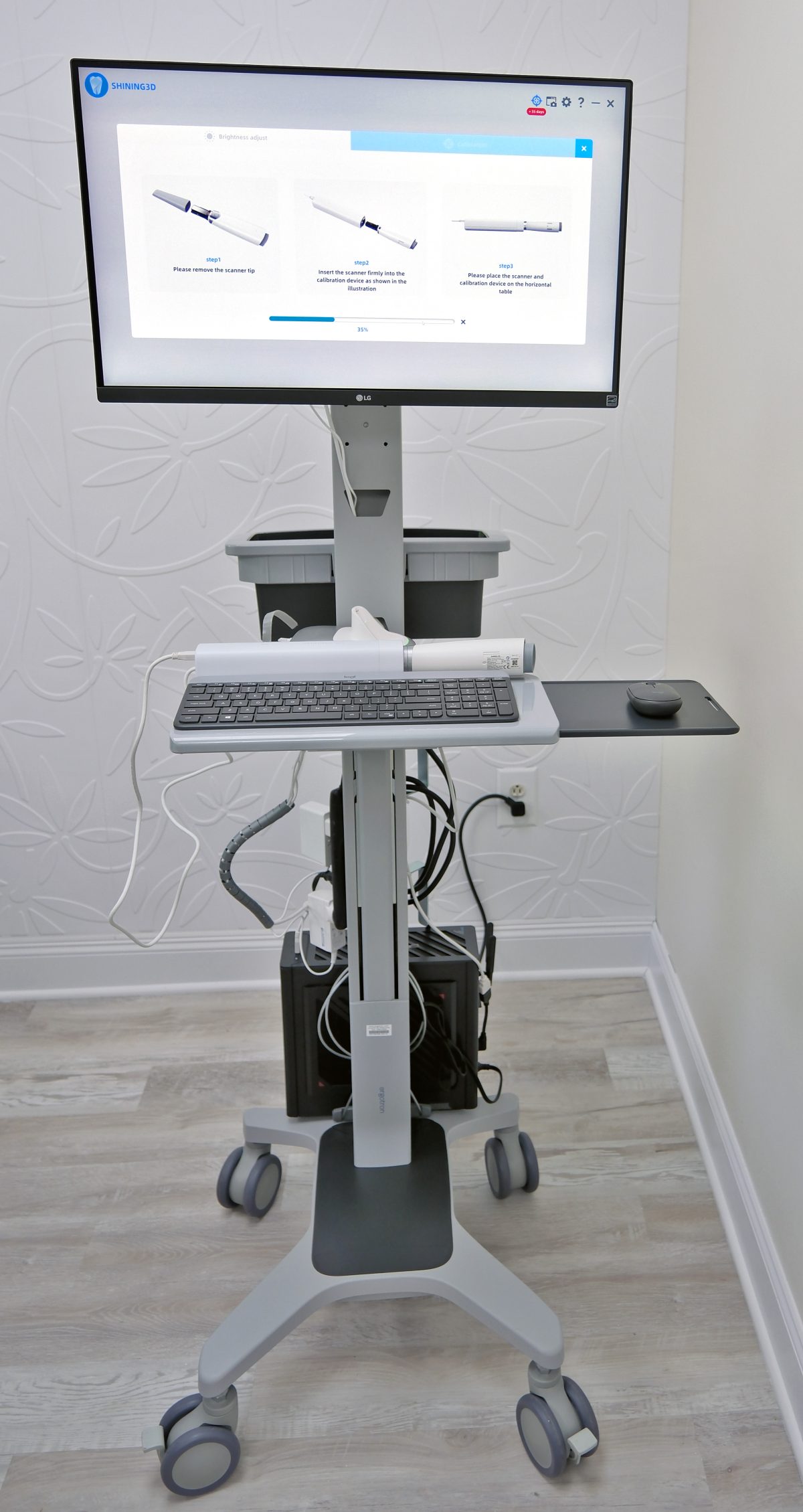 Adjustable Height Scanner Cart System With 3D SFF PC